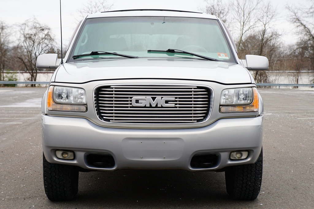 2000 GMC Yukon Denali – Cars Global